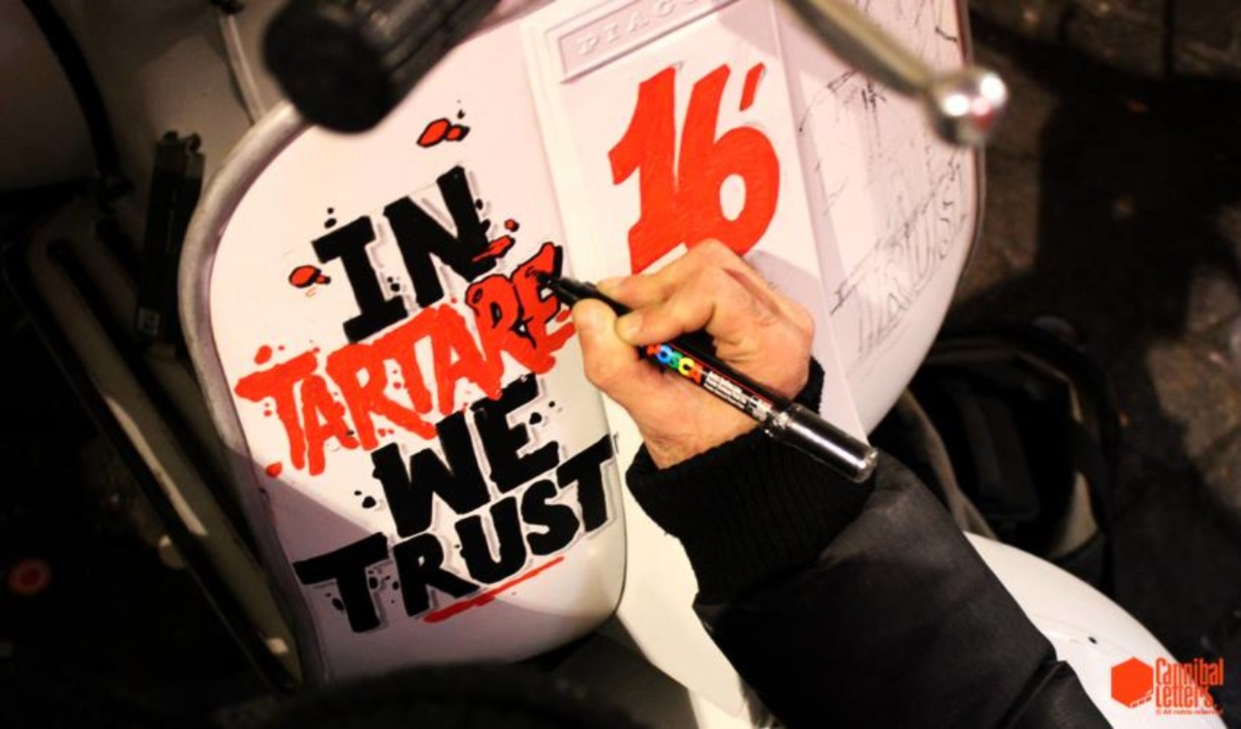 Cannibal Letters: compacted, intertwined lettering - Posca - Posca