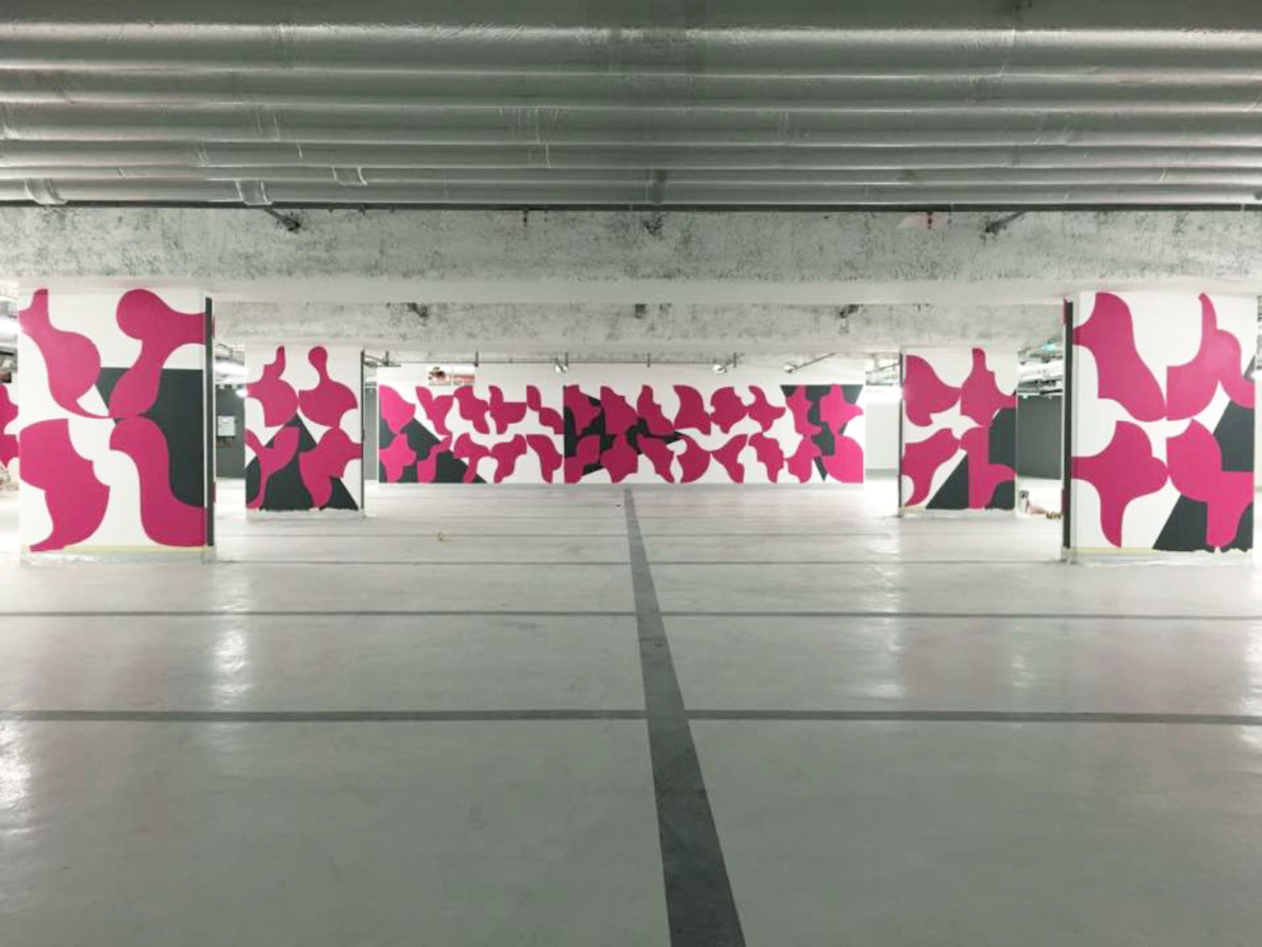 Les motifs ethniques et acryliques de Max Tetar - Posca - Posca