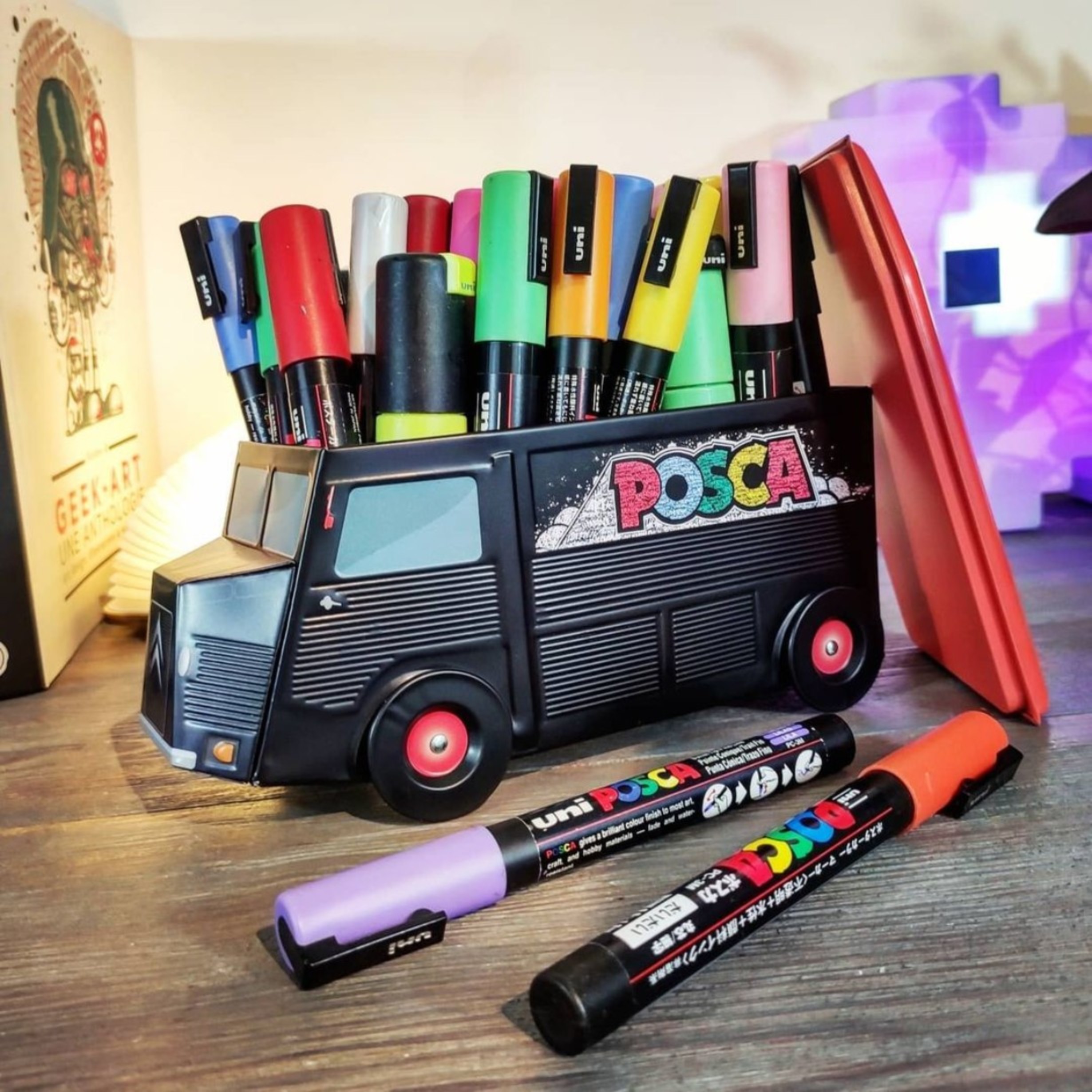 Histoire du posca truck a suivre - Posca - Posca