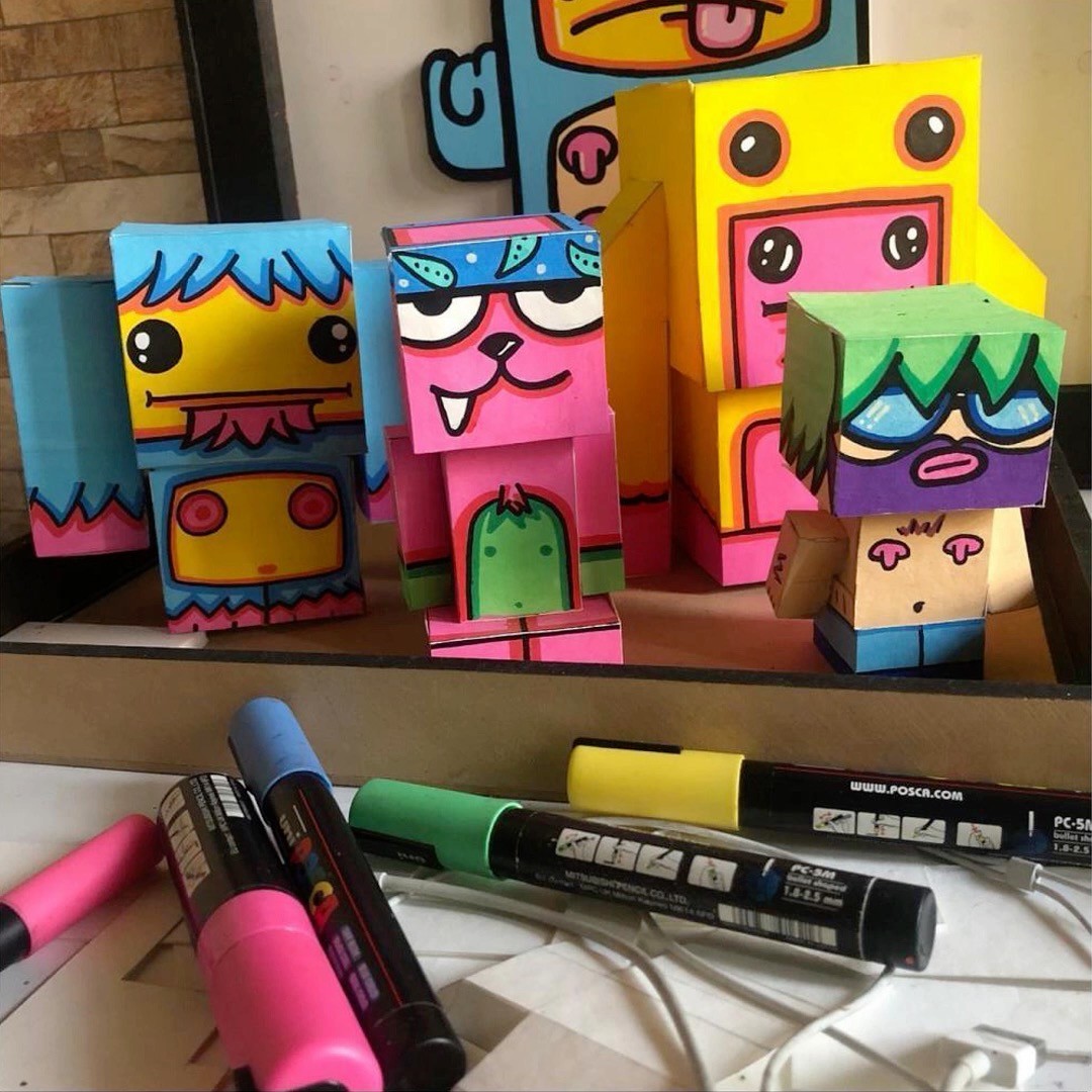 @gaston_stones ne s'arrête jamais de dessiner ! S... - Posca - Posca