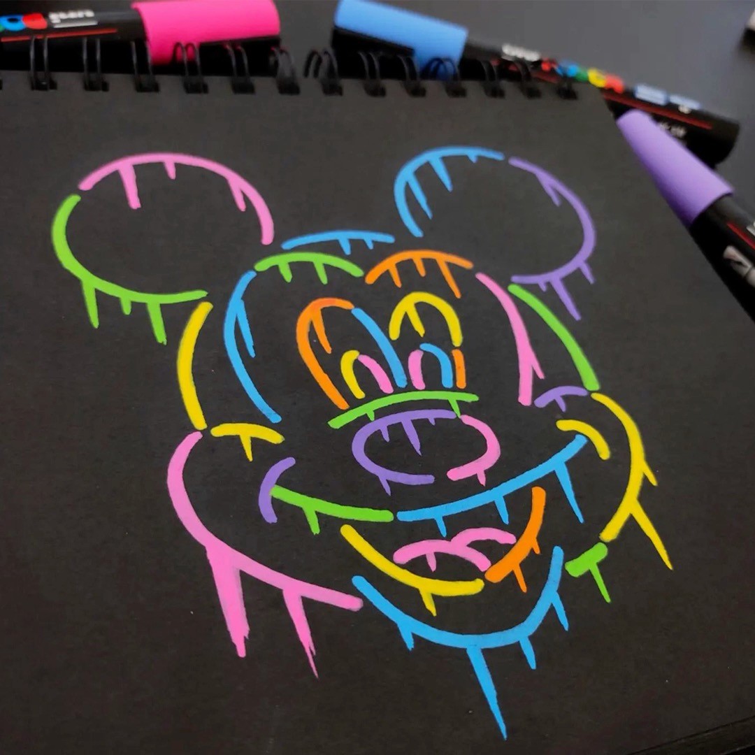 Depuis l’enfance, les cartoons n’ont jamais ce... - Posca - Posca